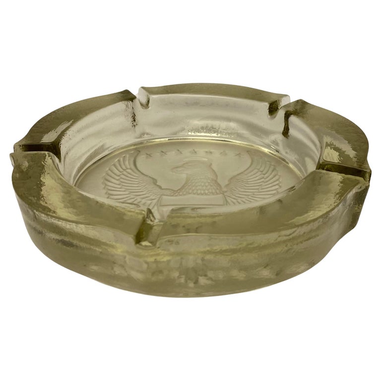 Large Vintage Art Glass Cigar Ashtray with American Eagle and 5 Stars ...