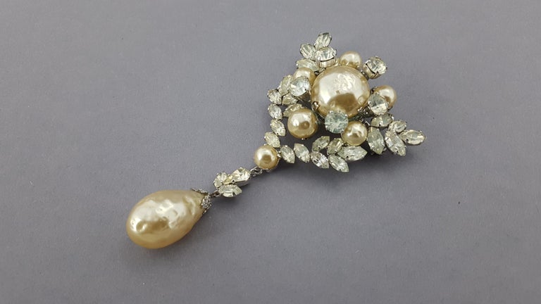 Large Vintage Christian Dior Brooch, 1961 For Sale at 1stDibs