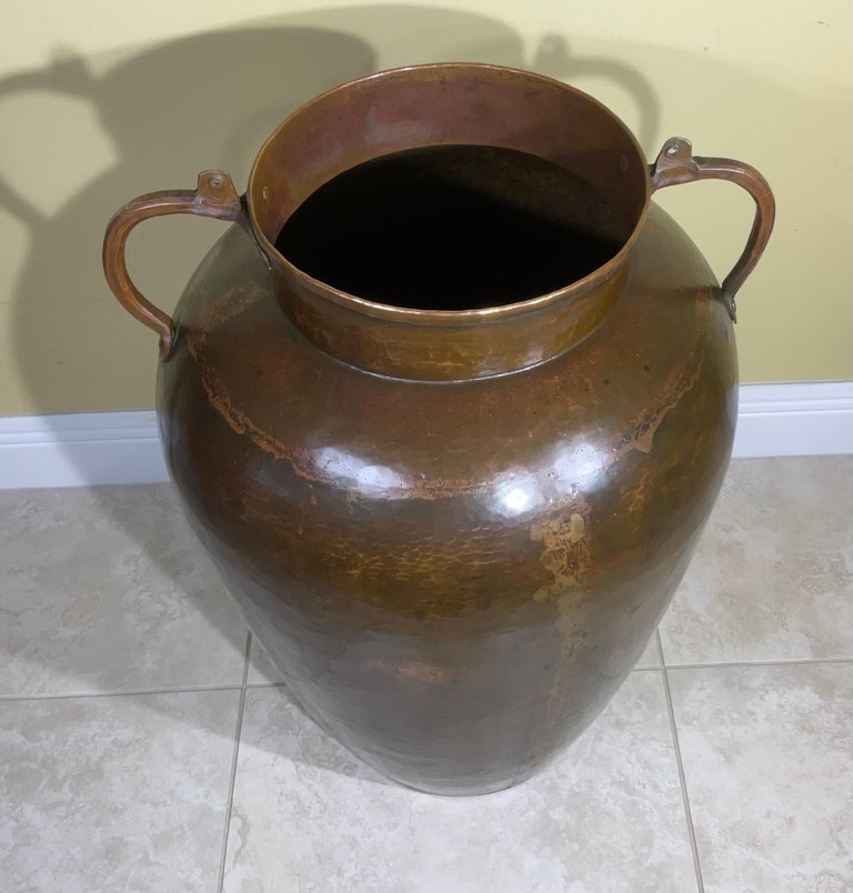 Large Vintage Hand Hammered Copper Vessel For Sale at 1stDibs