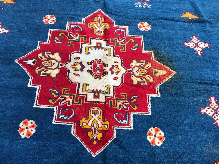 Large Vintage Hand Knotted Moroccan Rug For Sale at 1stDibs
