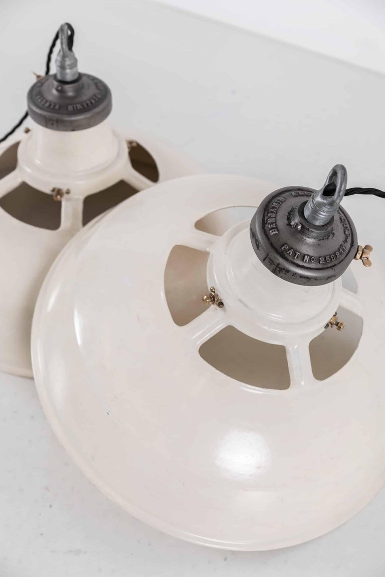 Large Vintage Industrial Benjamin Enamel Factory School Pendant Lamp, C ...