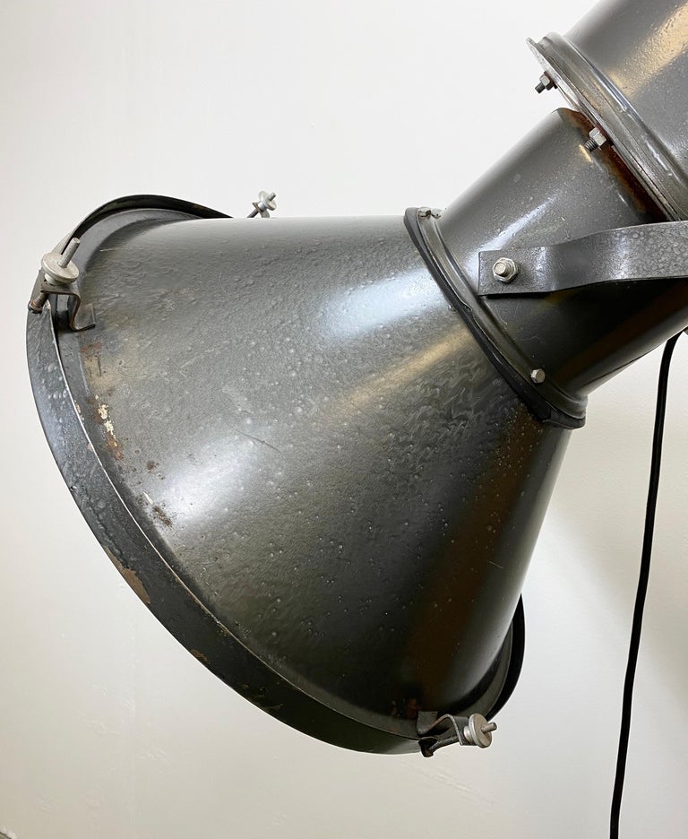 Large Vintage Industrial Grey Wall Spotlight, 1960s For Sale at 1stDibs ...