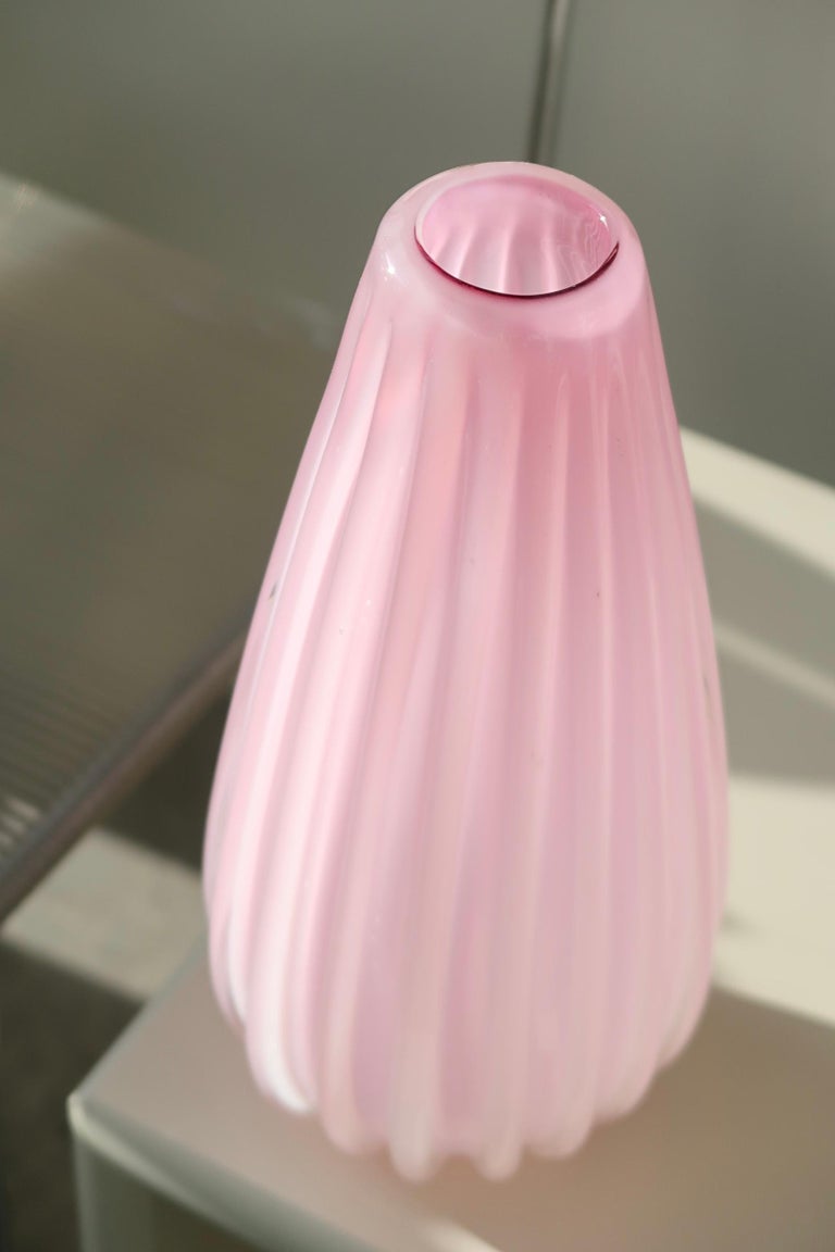 Large Vintage Murano Italian Alabastro Pink Ribbed Glass Vase For Sale ...