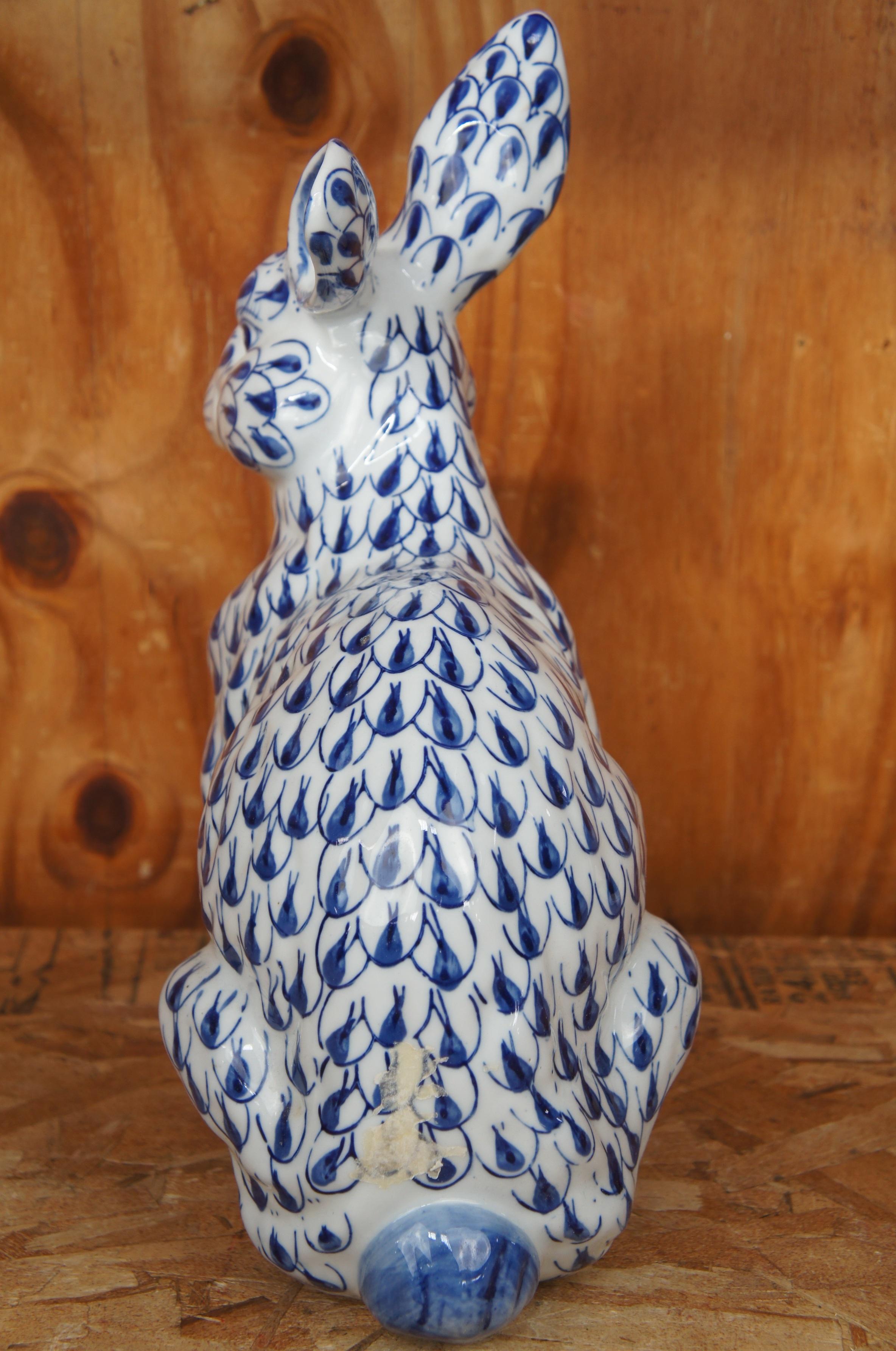 Large Vintage Porcelain Blue and White Fishnet Seated Bunny Rabbit ...