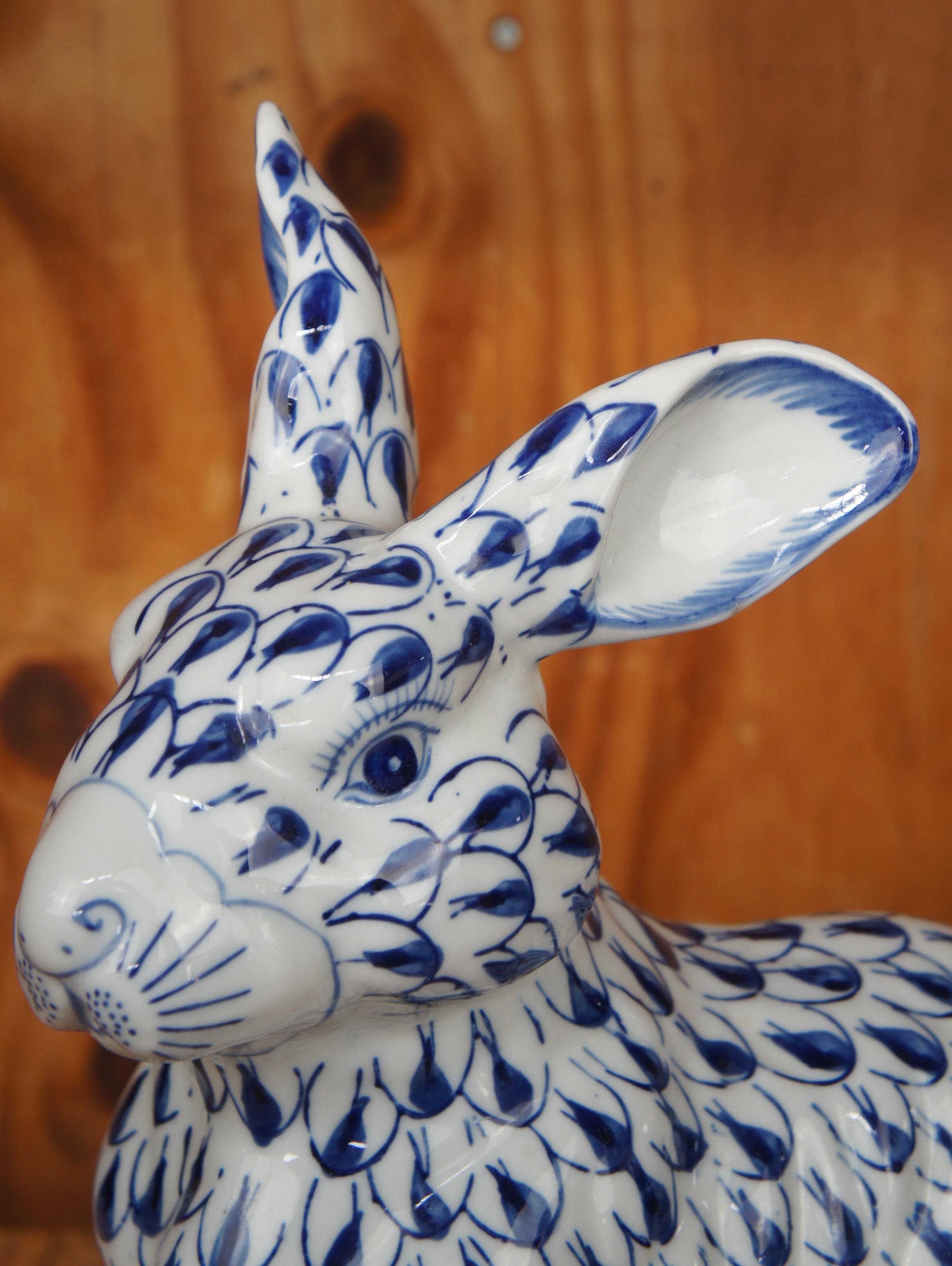 Large Vintage Porcelain Blue and White Fishnet Seated Bunny Rabbit ...