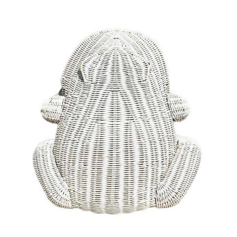 Large Vintage White Wicker Decorative Frog Basket or Hamper, Mid ...