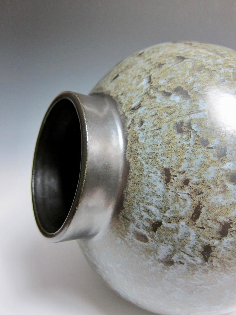 Large Wheel Thrown Vase by Jason Fox For Sale at 1stDibs