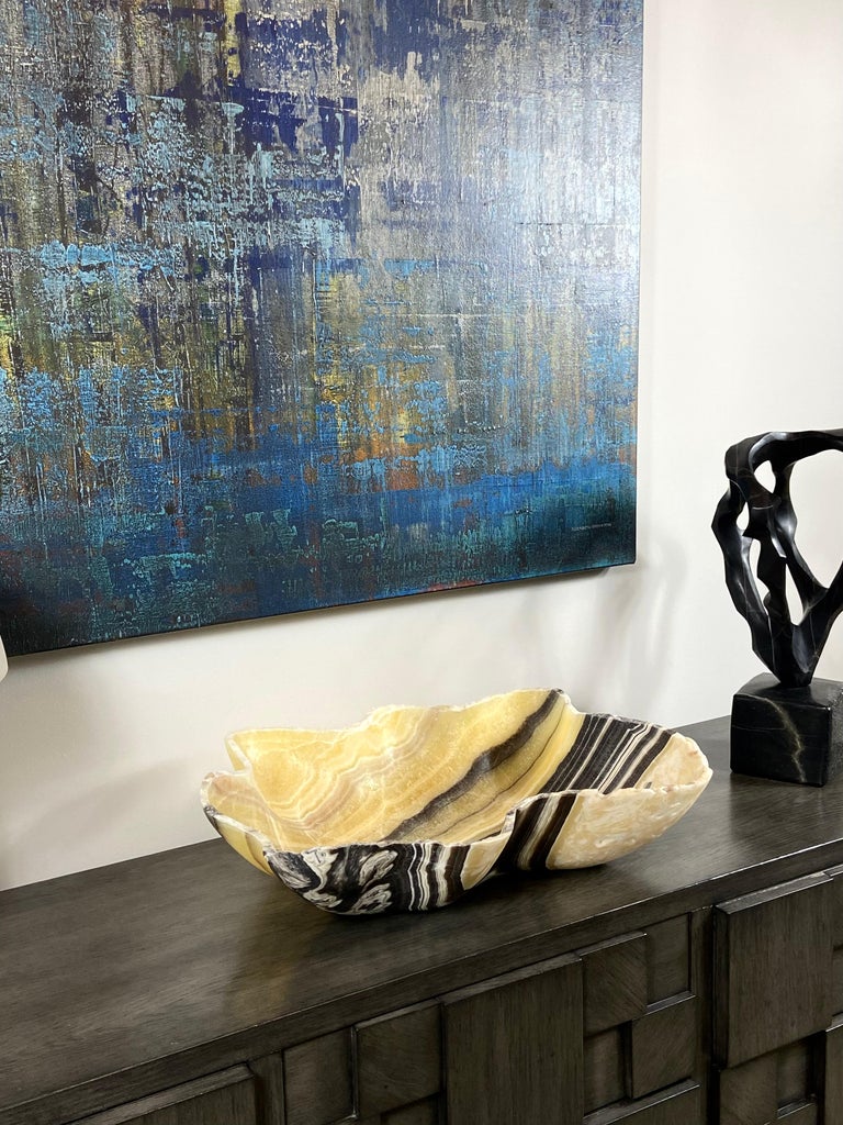 Large Yellow and Black Banded Onyx Bowl For Sale at 1stDibs
