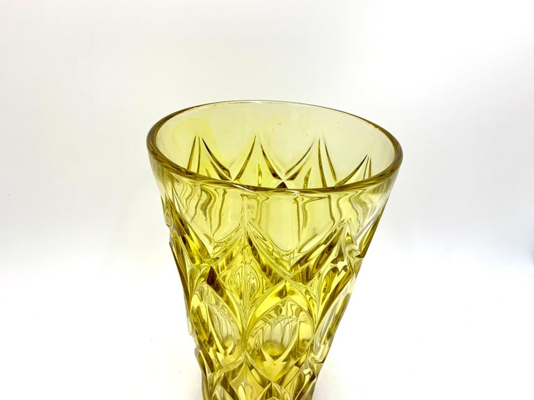 Large Yellow Vase, Italy, 1970s For Sale at 1stDibs