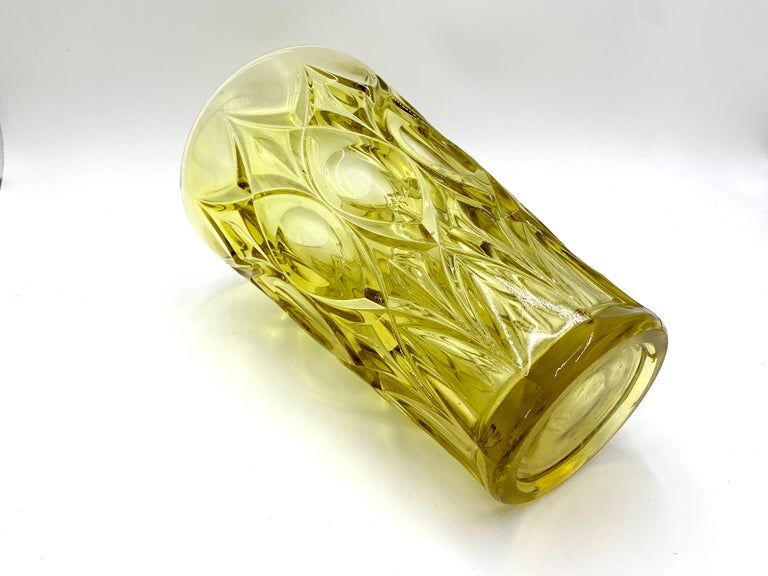 Large Yellow Vase, Italy, 1970s For Sale at 1stDibs