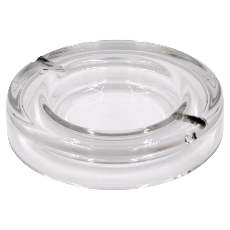 Largescale Round Clear Glass Ashtray Diameter For Sale at 1stDibs
