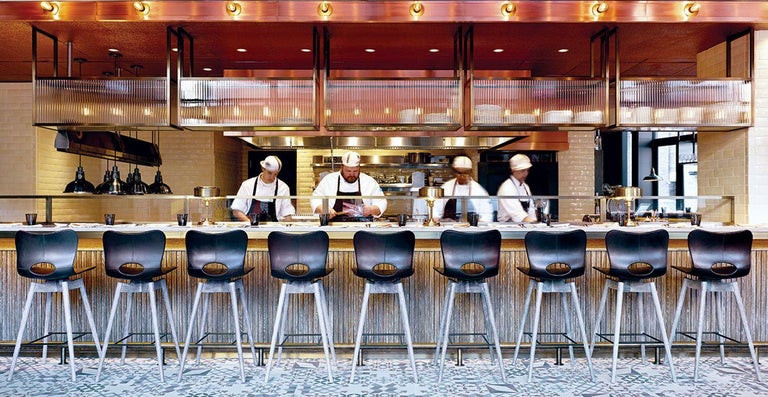 AKMD Lariat Bar Stool in leather For Sale at 1stDibs