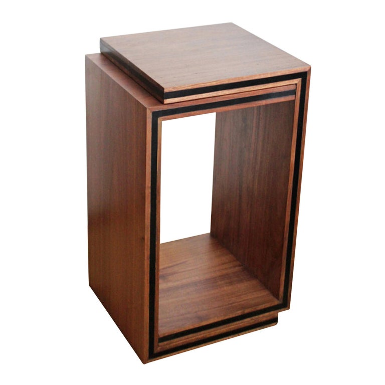 Las Grapa Table, Maria Beckmann, Represented by Tuleste Factory For ...