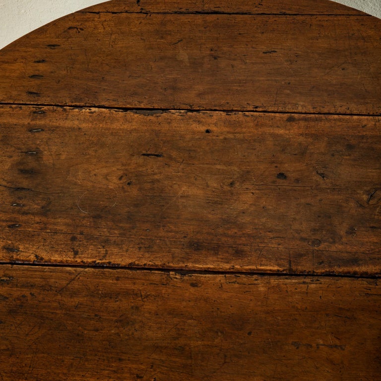 Late 17th Century French Hand Carved Oak Oval Gateleg Table or Drop ...