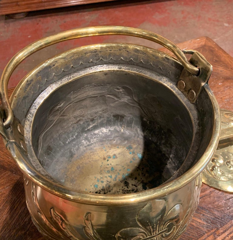 Late 17th Century French Louis XIV Brass Cauldron with Fleur de Lys and ...