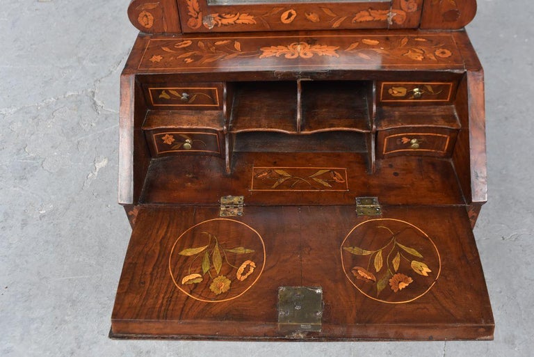 Late 17th Century Table Dressing Table Inlaid For Sale at 1stDibs