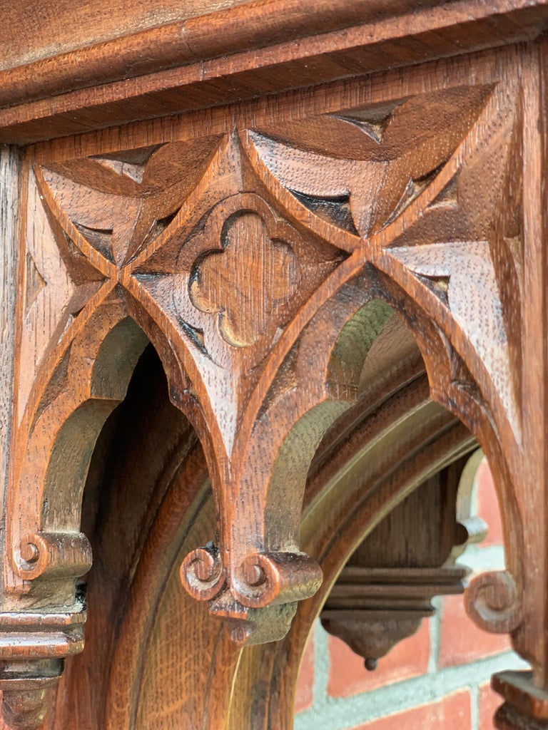 Antique Hand Carved Gothic Revival Wall Bracket, Shelf w Museum Quality ...