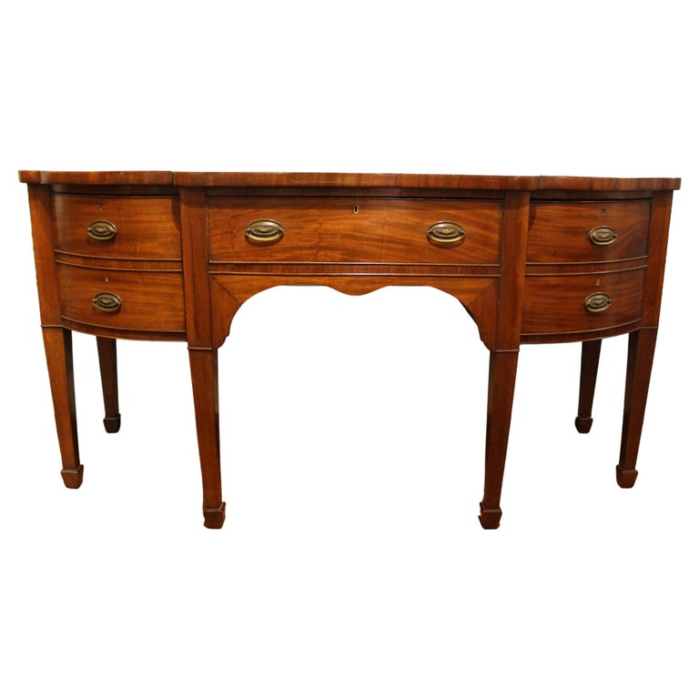 Late 18th Century Bowfront Sideboard of Breakfront Form For Sale at 1stDibs