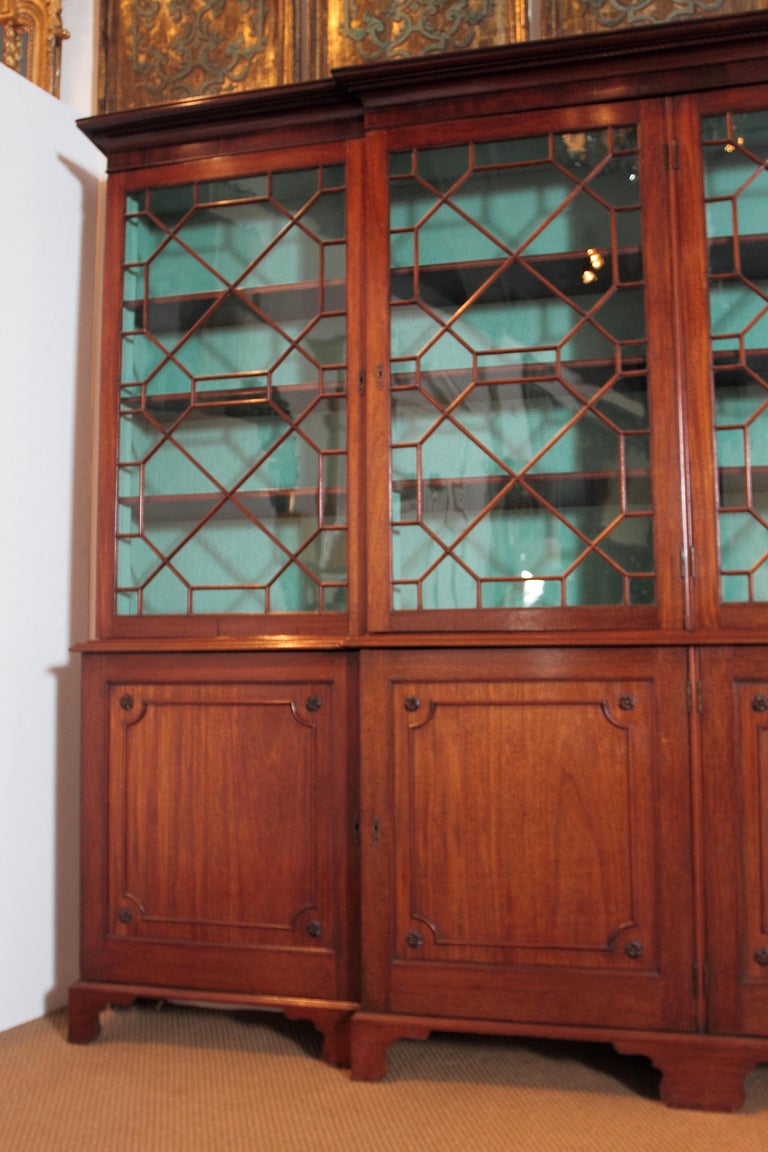 Late 18th Century George III Mahogany Breakfront For Sale at 1stDibs