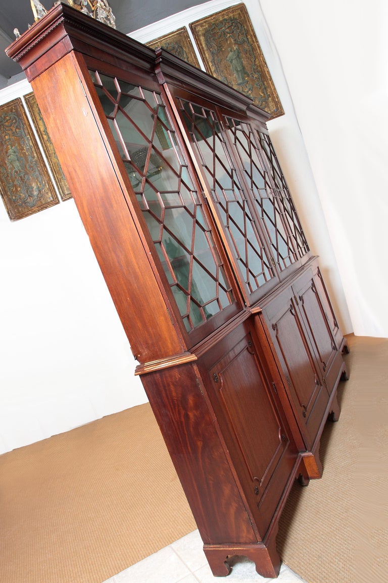 Late 18th Century George III Mahogany Breakfront For Sale at 1stDibs