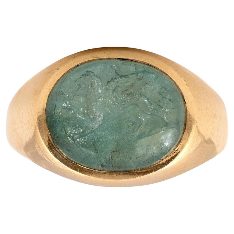 Late 18th Century Gold and Emerald Intaglio Griffin Ring For Sale at ...
