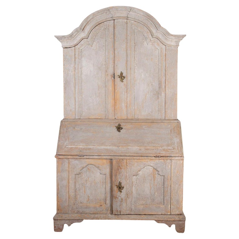 Late 18th Century Rococo Secretary Cupboard For Sale at 1stDibs