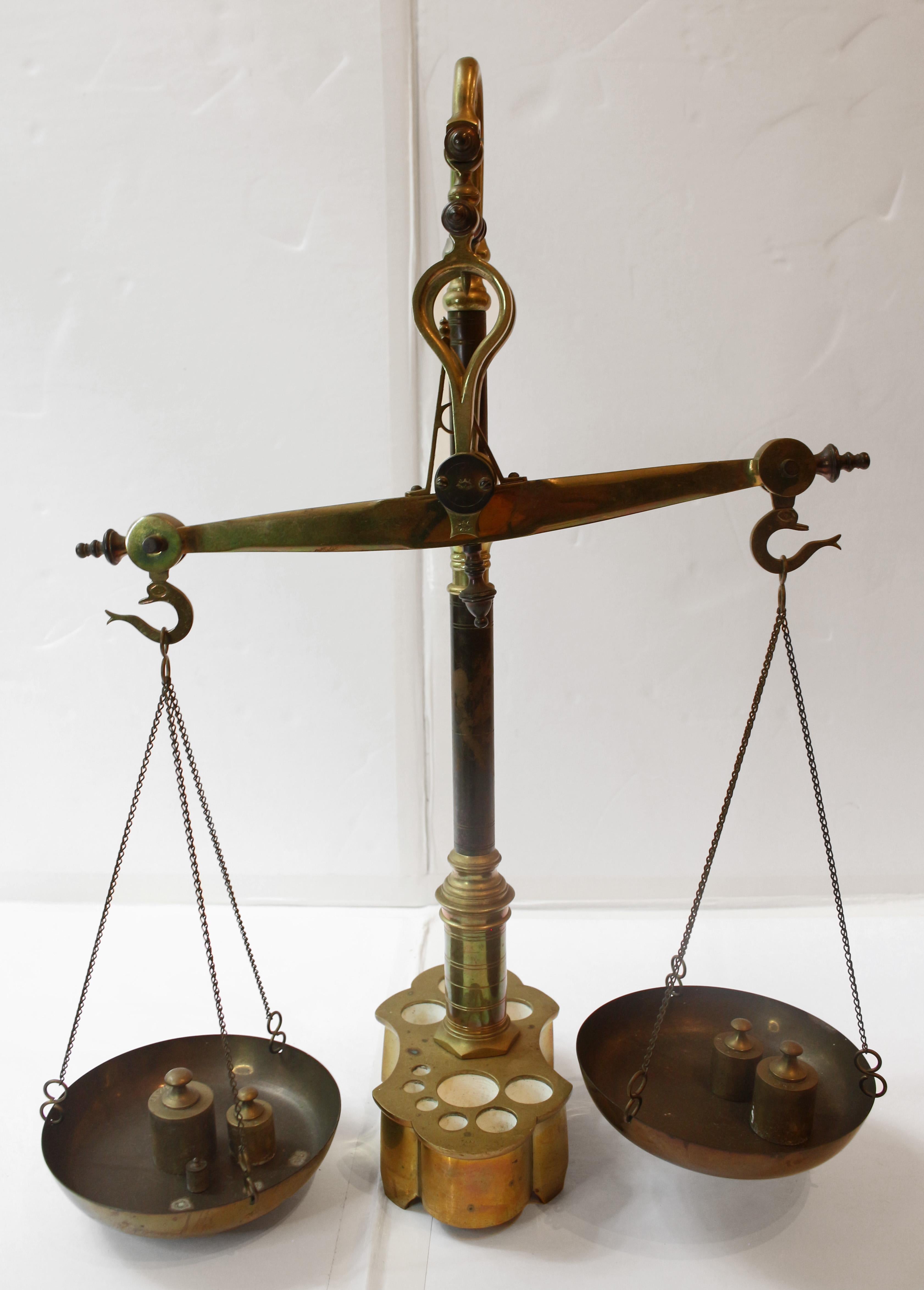 Late 19th Century Brass Scale For Sale at 1stDibs