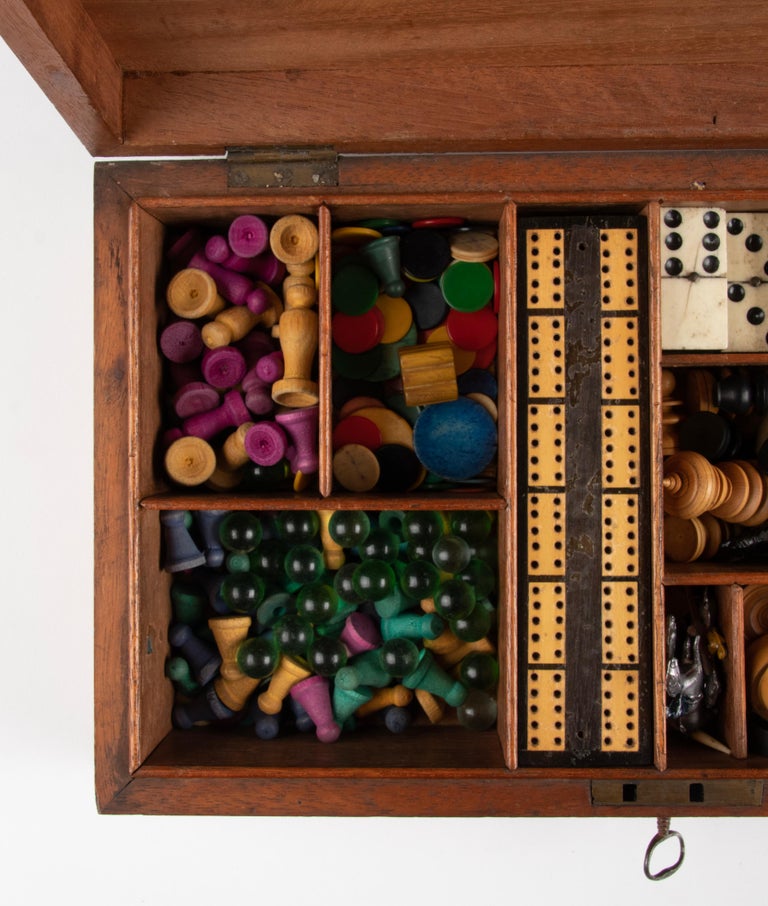 Late 19th Century English Game Box For Sale at 1stDibs