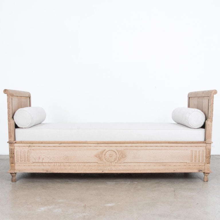 Late 19th Century French Oak Day Bed at 1stDibs