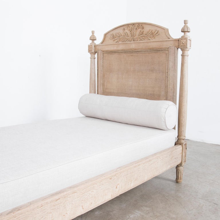 Late 19th Century French Oak Day Bed at 1stDibs