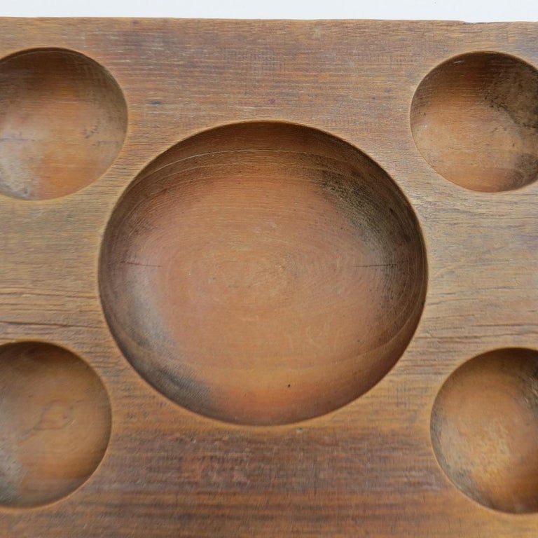 Late 19th Century Large Walnut Wooden Coin Bowl For Sale at 1stDibs