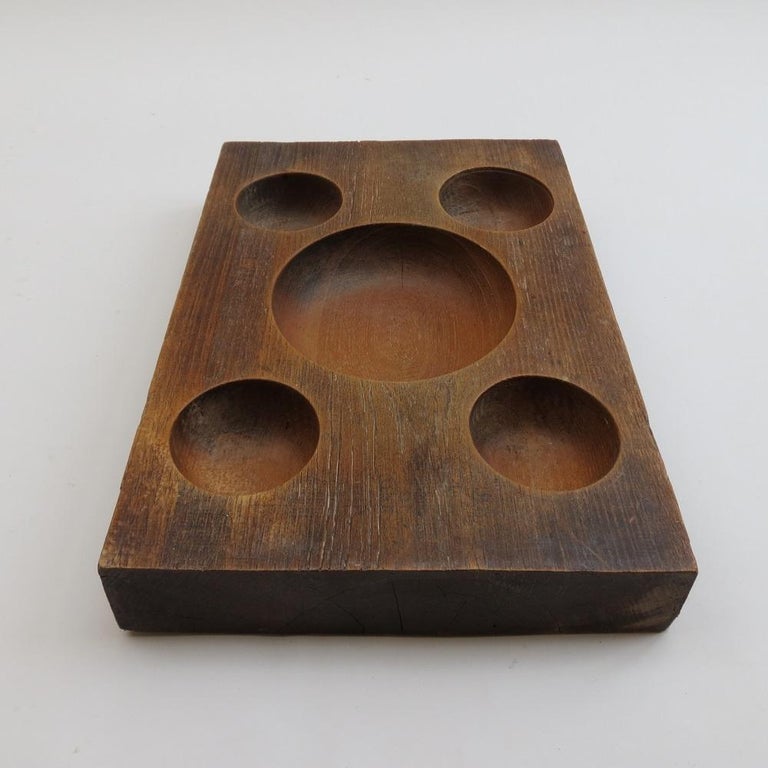 Late 19th Century Large Walnut Wooden Coin Bowl For Sale at 1stDibs