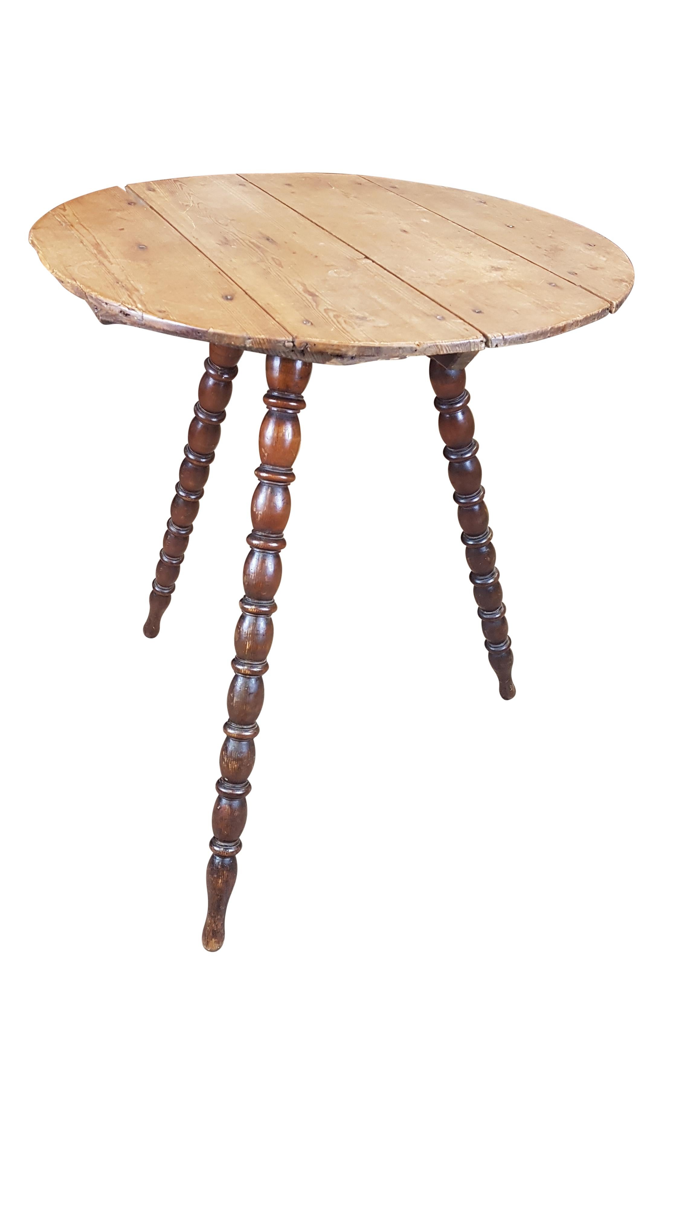 Late 19th Century Pine Gypsy Table For Sale at 1stDibs | gypsy table ...