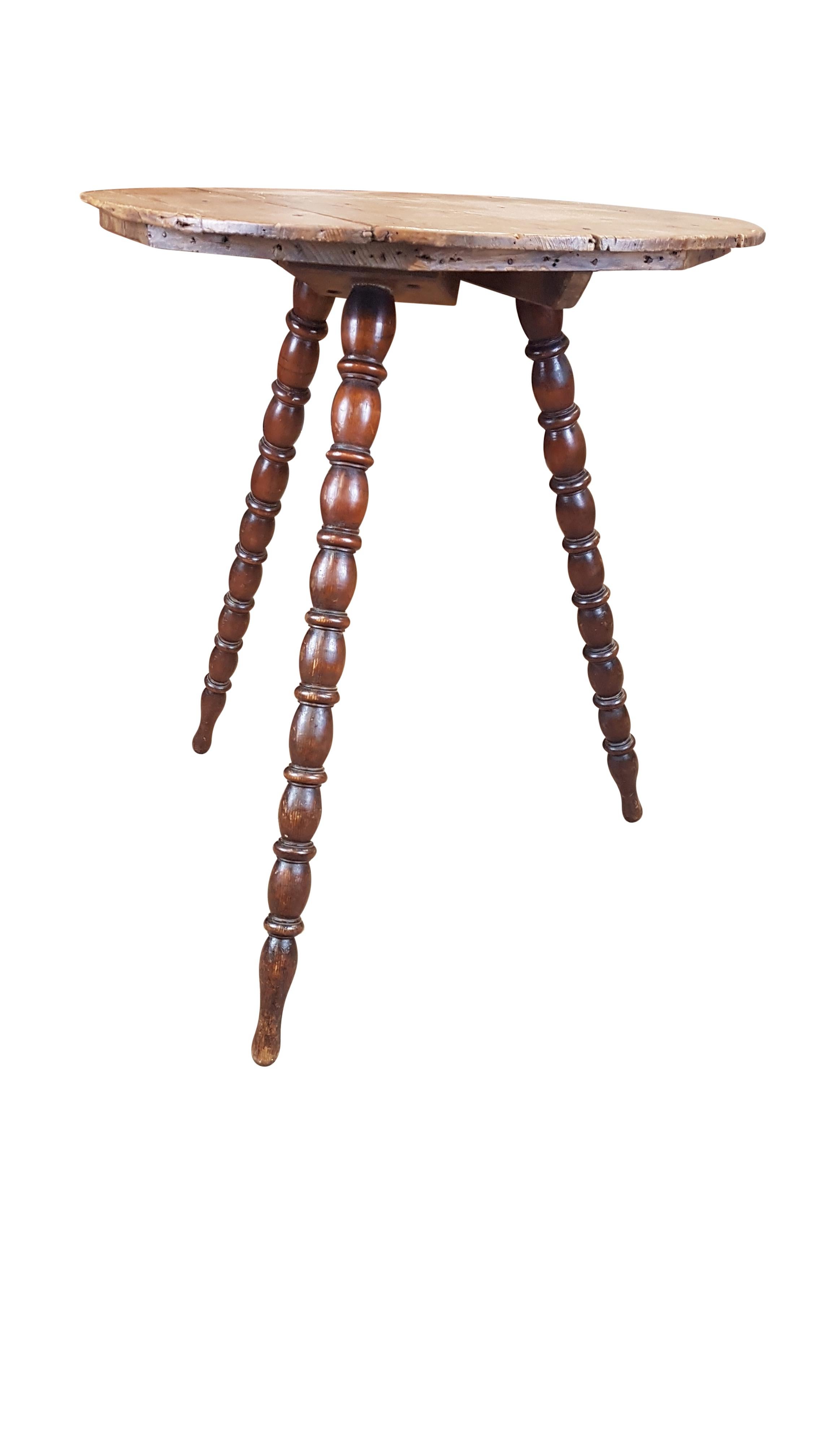 Late 19th Century Pine Gypsy Table For Sale at 1stDibs | gypsy table ...