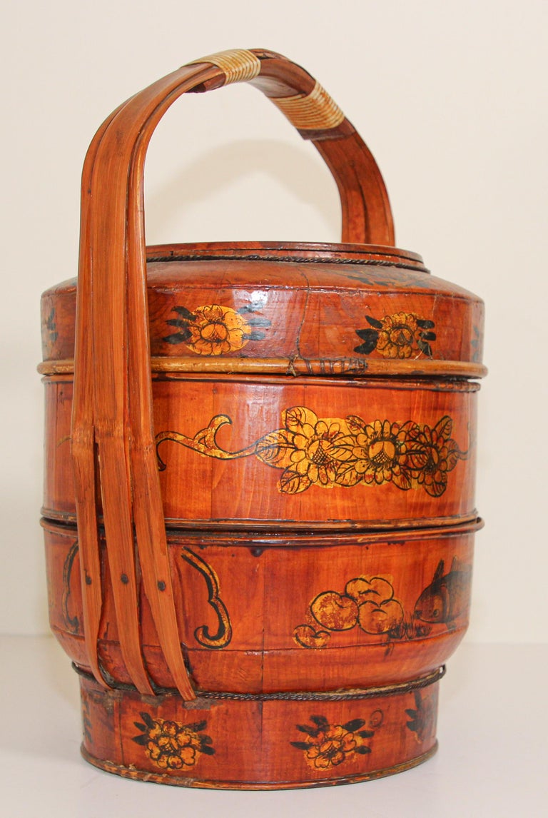 Late 19th Century Red Lacquer Chinese Picnic Basket at 1stDibs | asian ...