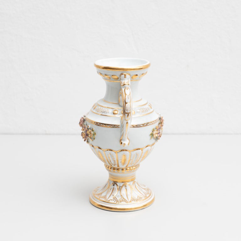 Late 19th Century Spanish Serves Style Vase For Sale at 1stDibs