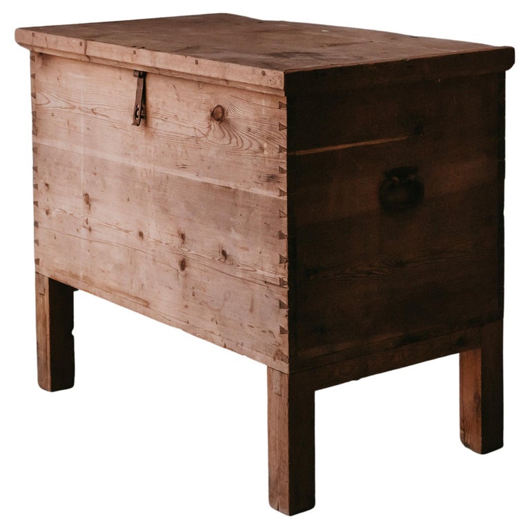 Late 19th Century Storage Chest From Sweden, Circa 1880 For Sale at 1stDibs