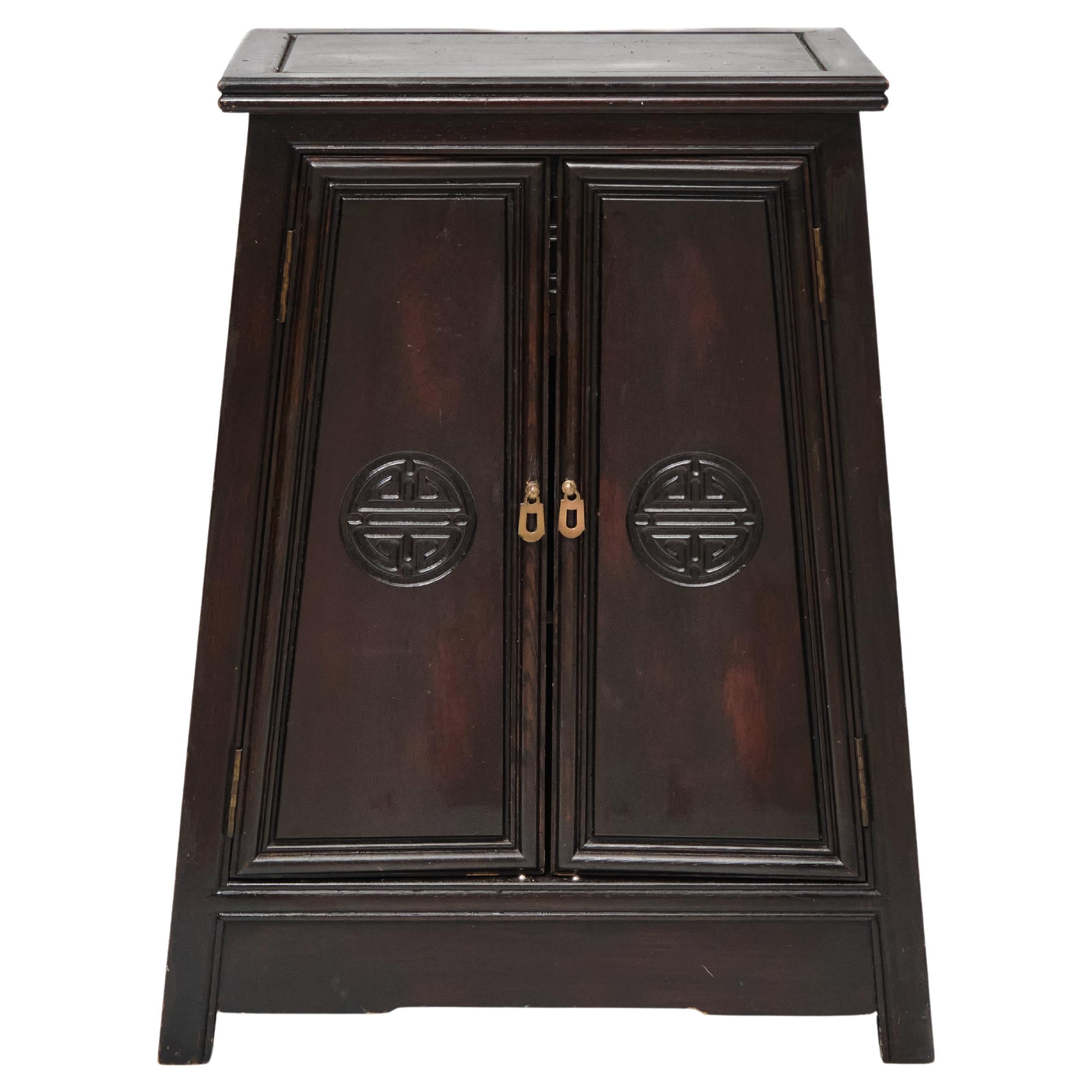 Asian Ming Style Bookcase with Lattice Doors For Sale at 1stDibs