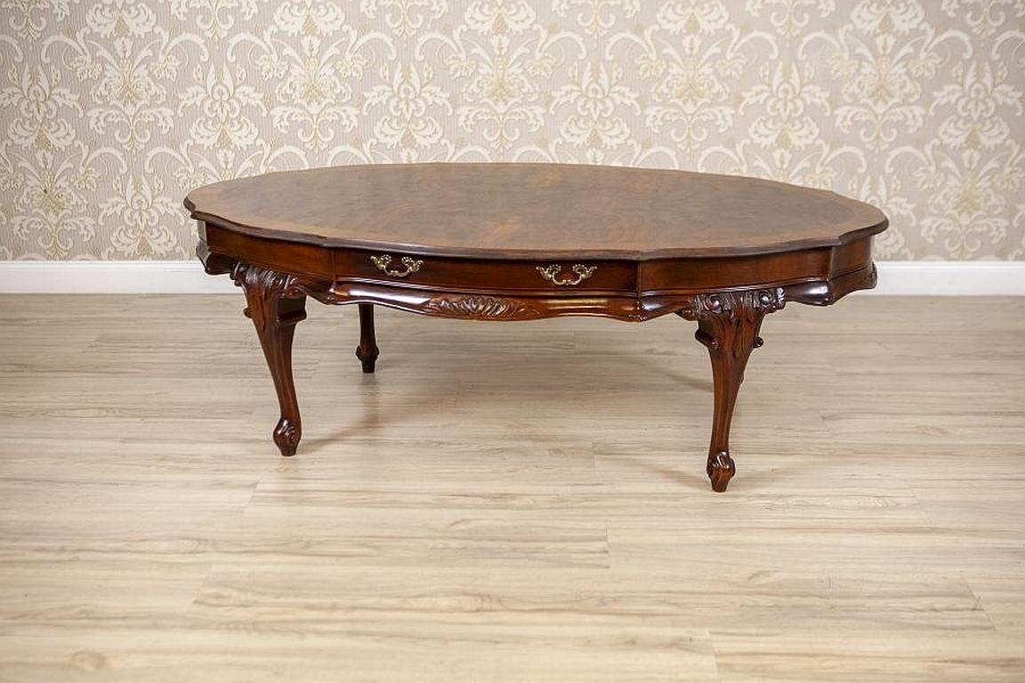 Late-20th Century Coffee Table Veneered with Walnut at 1stDibs
