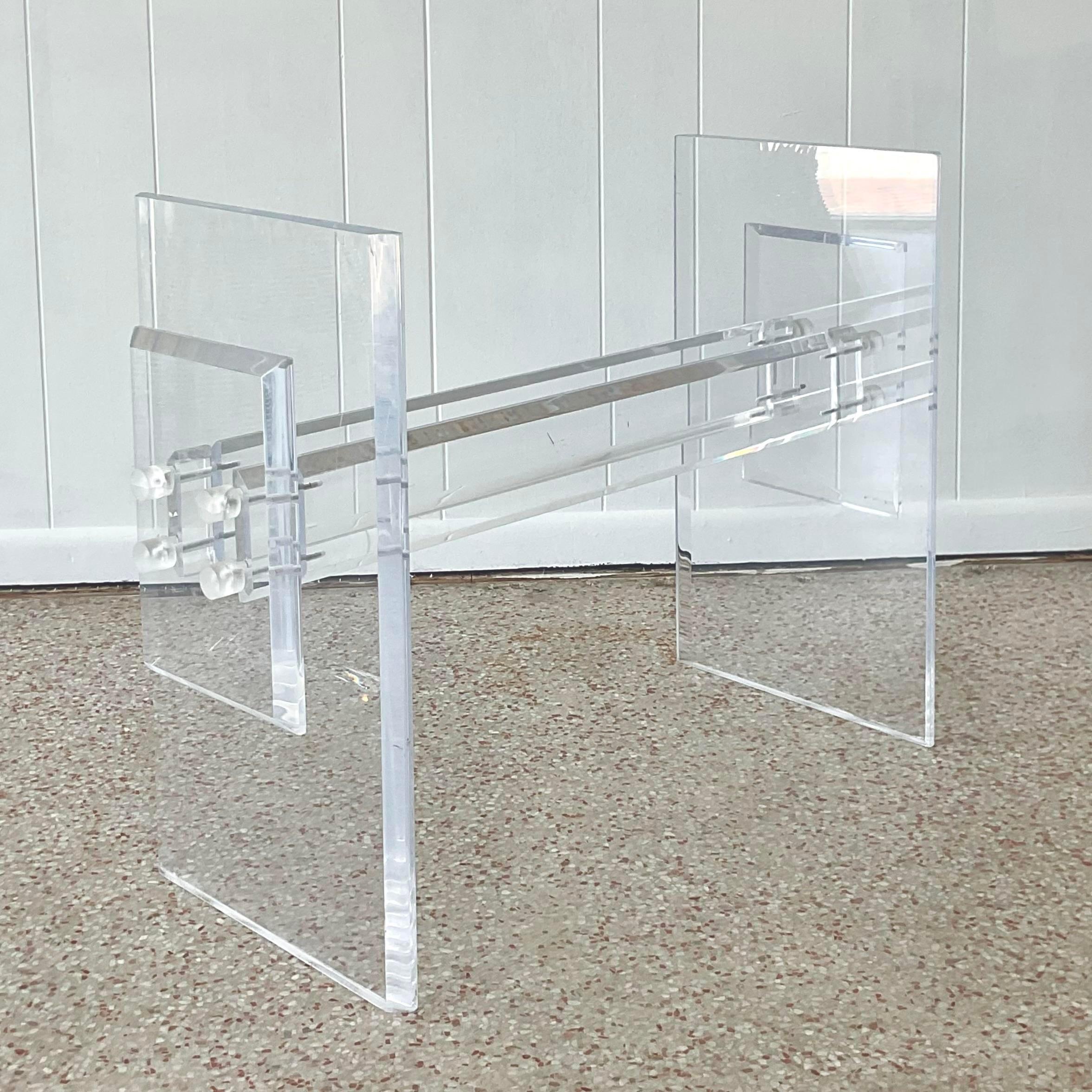 Late 20th Century Vintage Boho Lucite Table Pedestal For Sale at 1stDibs