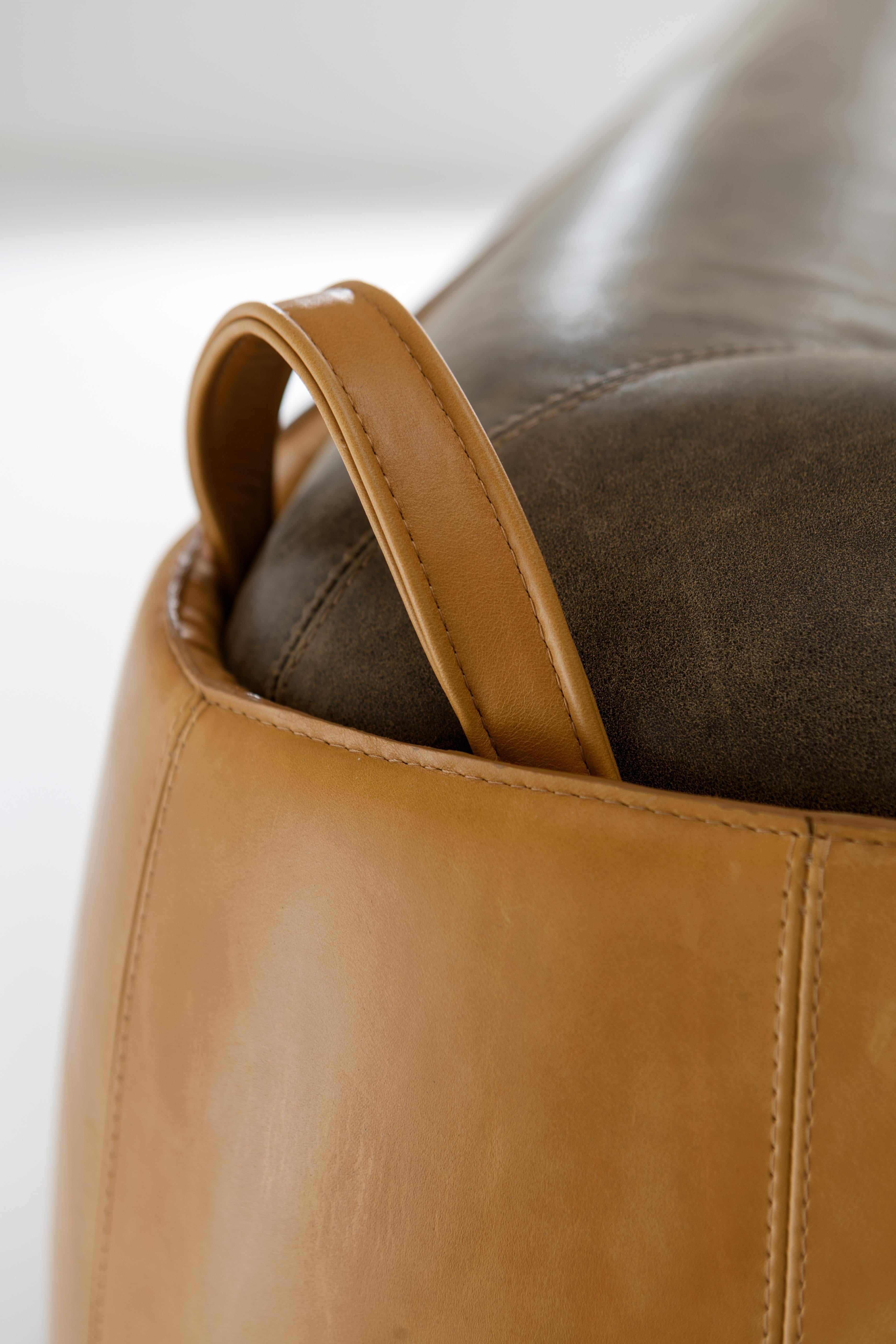 Laurameroni "Meir" Modern Glamour Sofa in Leather by Matteo del Pero ...