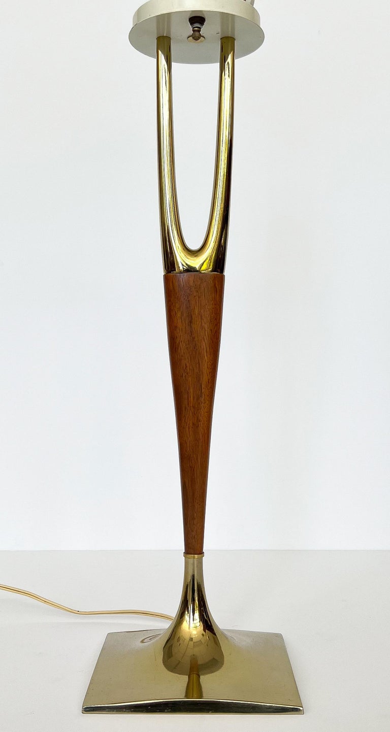 Laurel Lamp Company Wishbone Brass and Walnut Table Lamp at 1stDibs