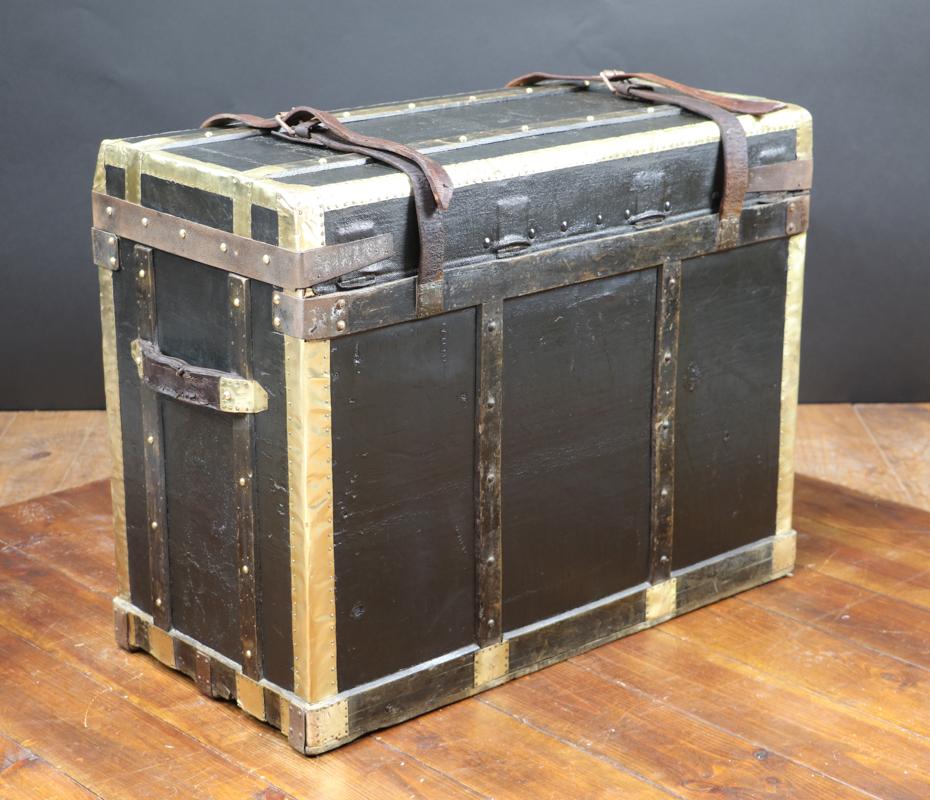 Lavolaille Branded Flat-Topped Trunk at 1stDibs | lavolaille trunk ...
