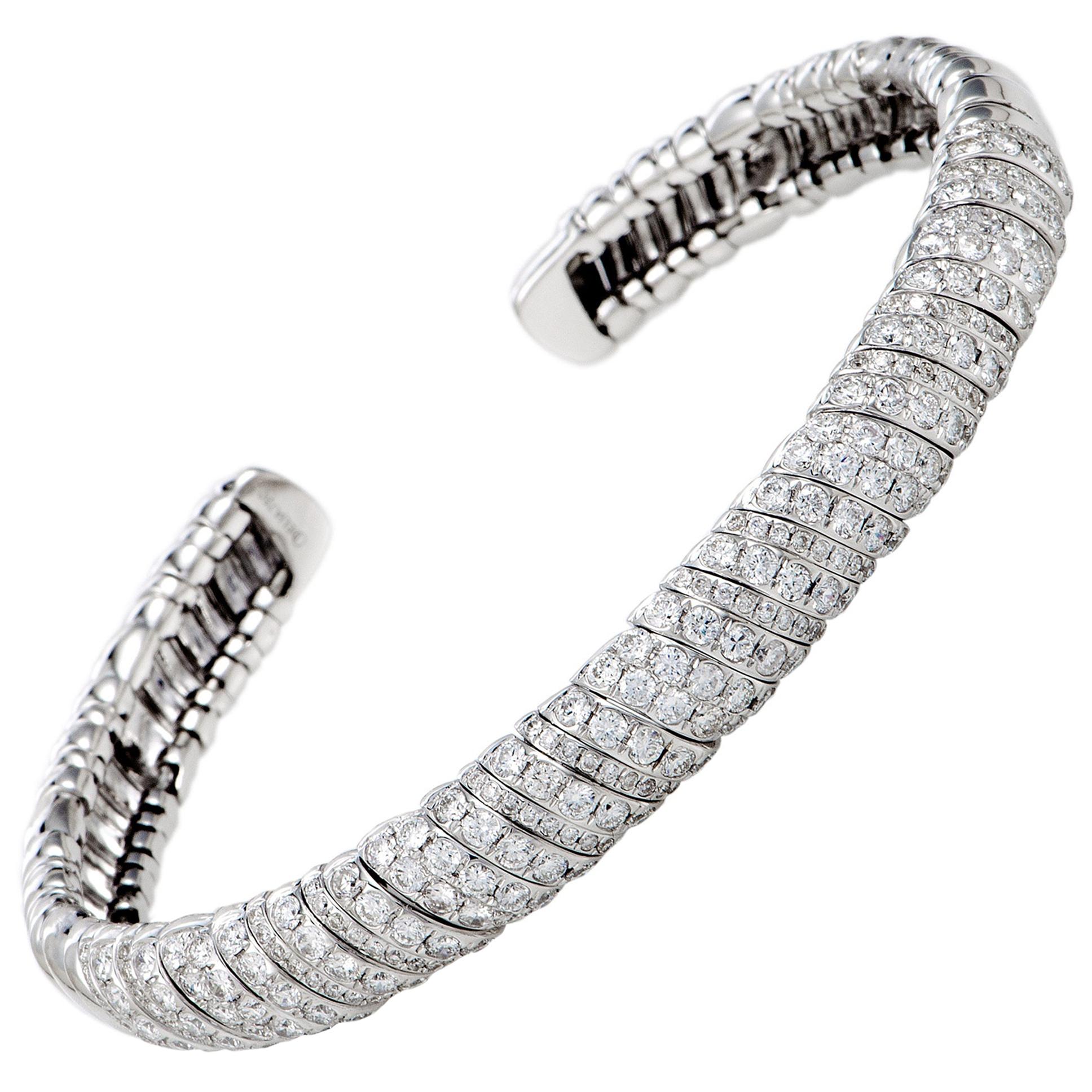 LB Exclusive 18 Karat White Gold Diamond Open Bracelet at 1stDibs