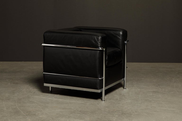 'LC2' Black Leather and Chrome Club Chair by Le Corbusier for Cassina ...