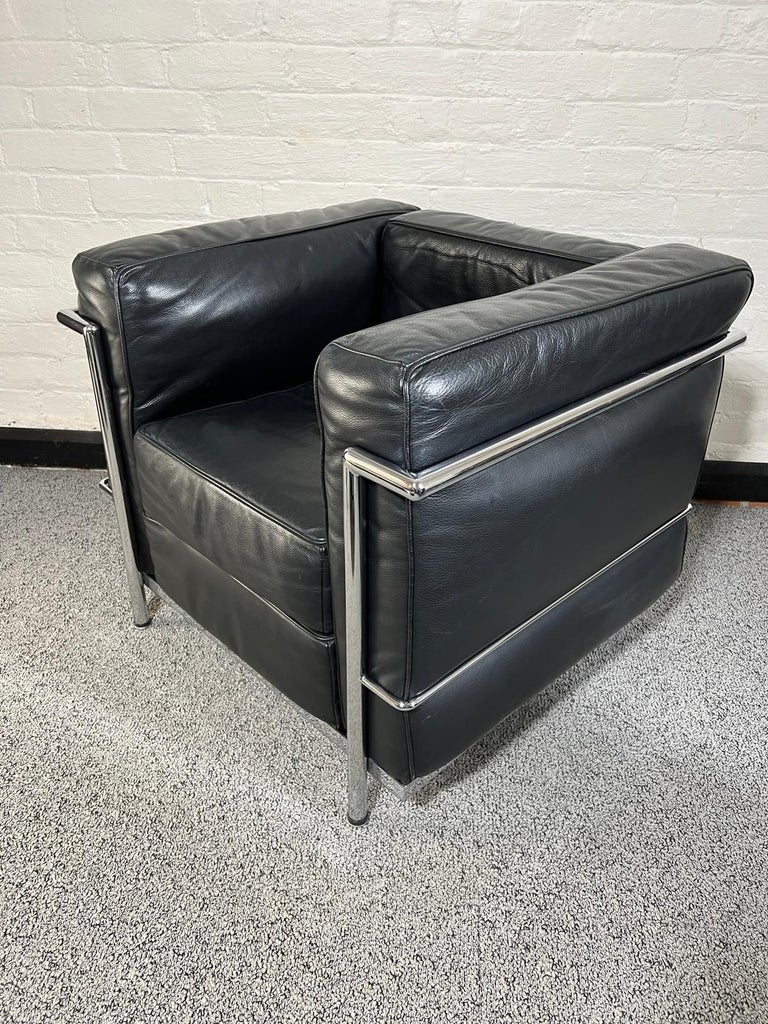 LC2 Club Chairs by Le Corbusier, Jeanneret and Perriand, Soft Black ...