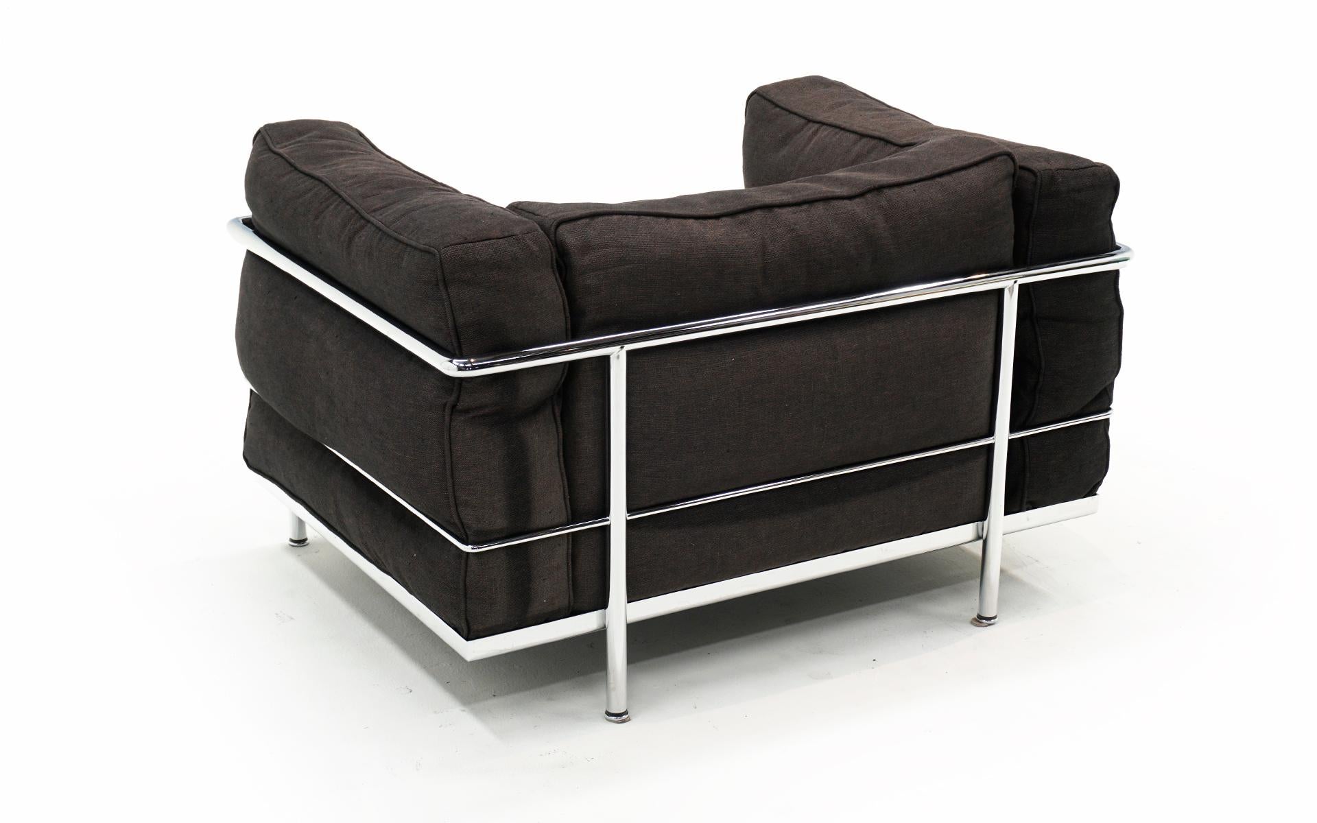 LC3 Arm Chair by Le Corbusier for Cassina, Chrome with Black Canvas ...