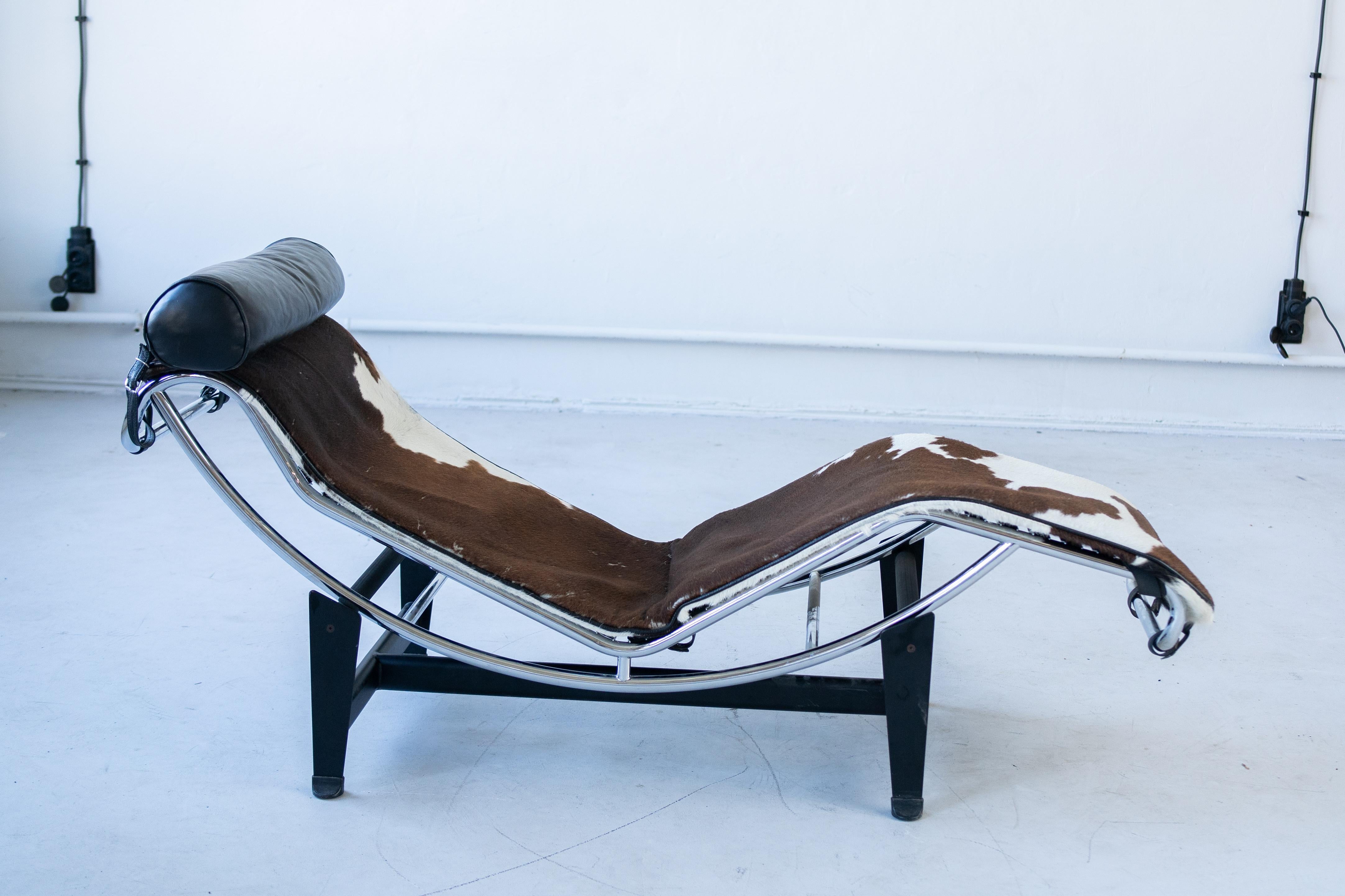 LC4 Chaise Longue by Le Corbusier for Cassine, 20s For Sale at 1stDibs