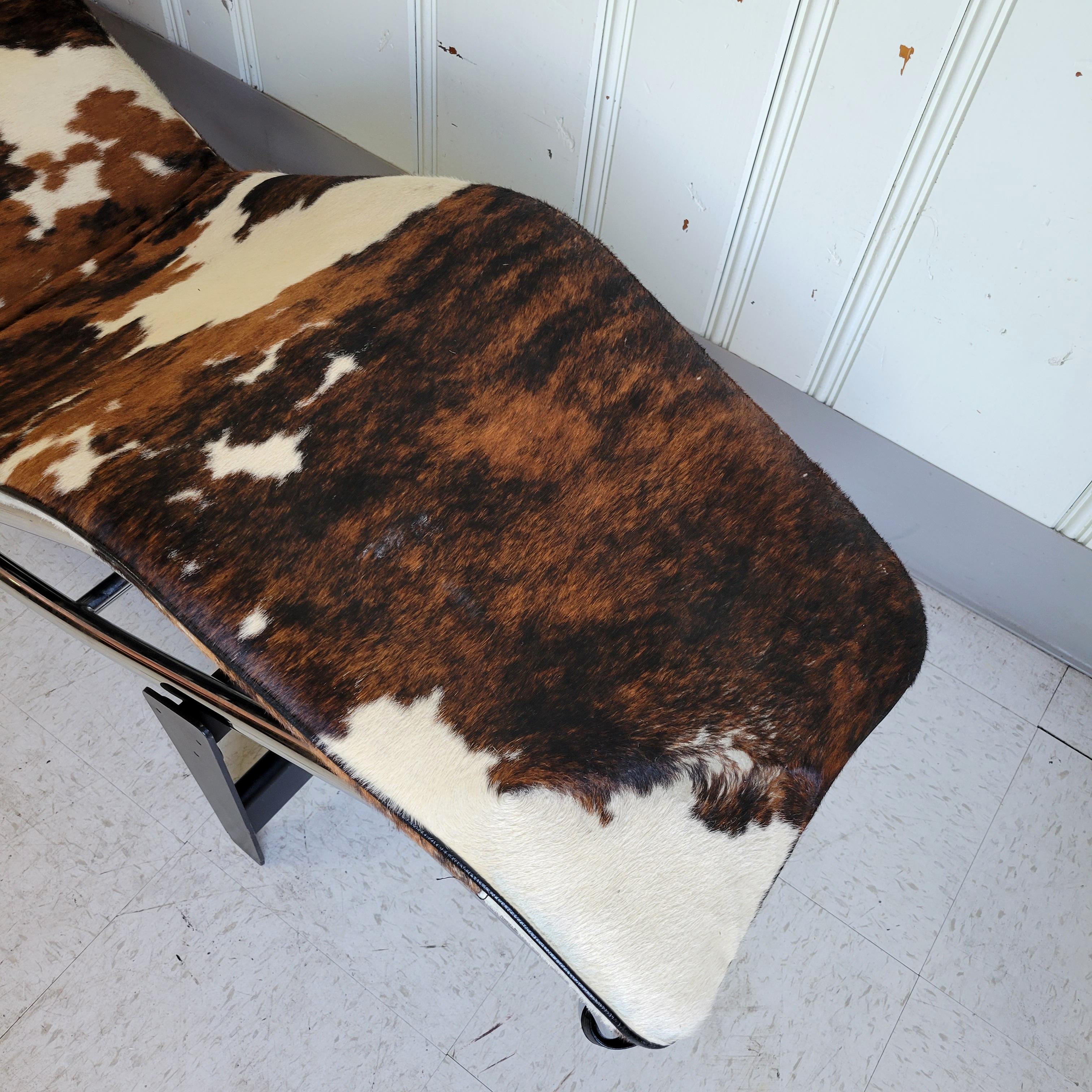 LC4 Pony Chaise Lounge | Le Corbusier / Charlotte Perriand For Cassina ...