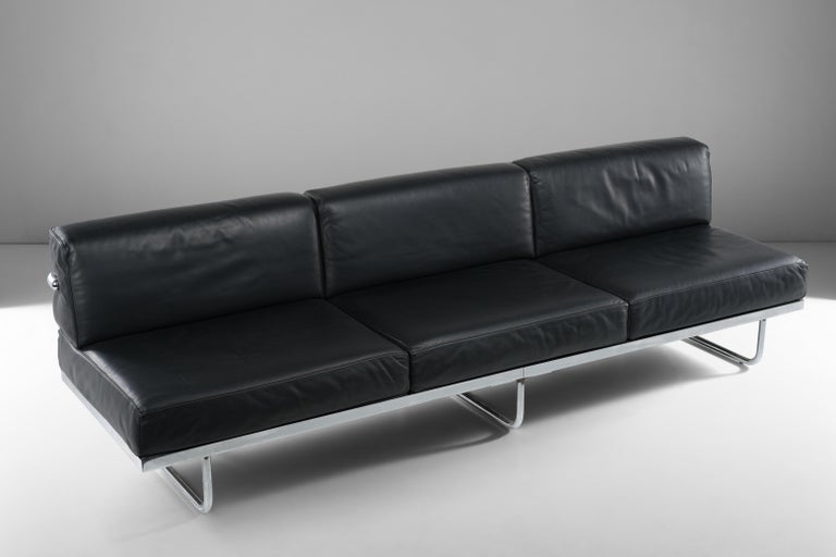 LC5 Sofa in Leather and Chrome by Le Corbusier for Cassina, Italy, 1974 ...